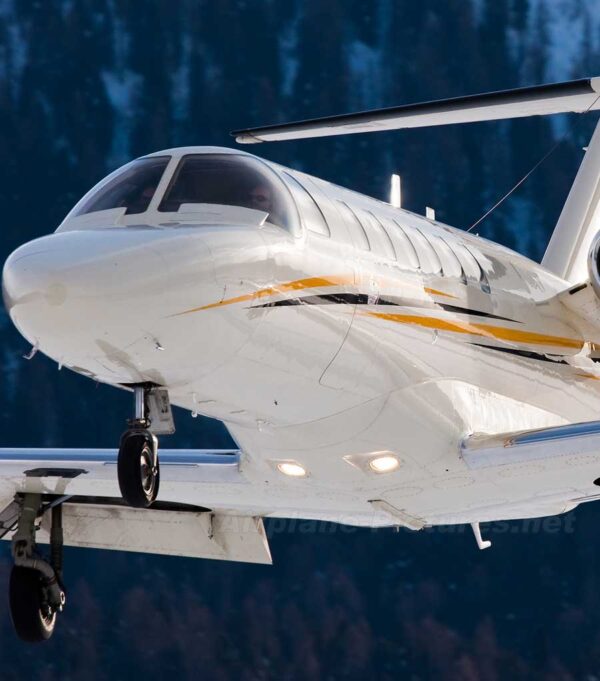 Aircraft Sales - Executive Flight Training